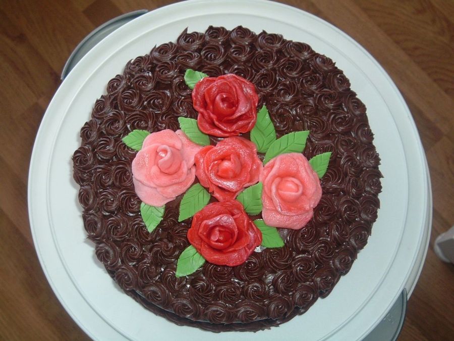 Rose Cake - CakeCentral.com