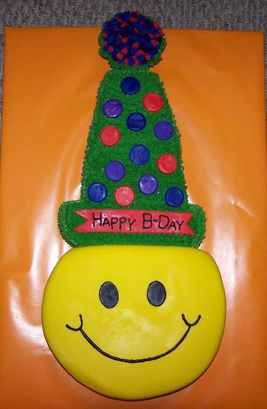 Smiley Face - CakeCentral.com