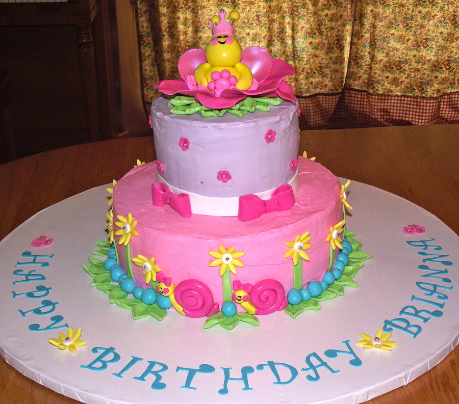 Queen Bee - CakeCentral.com