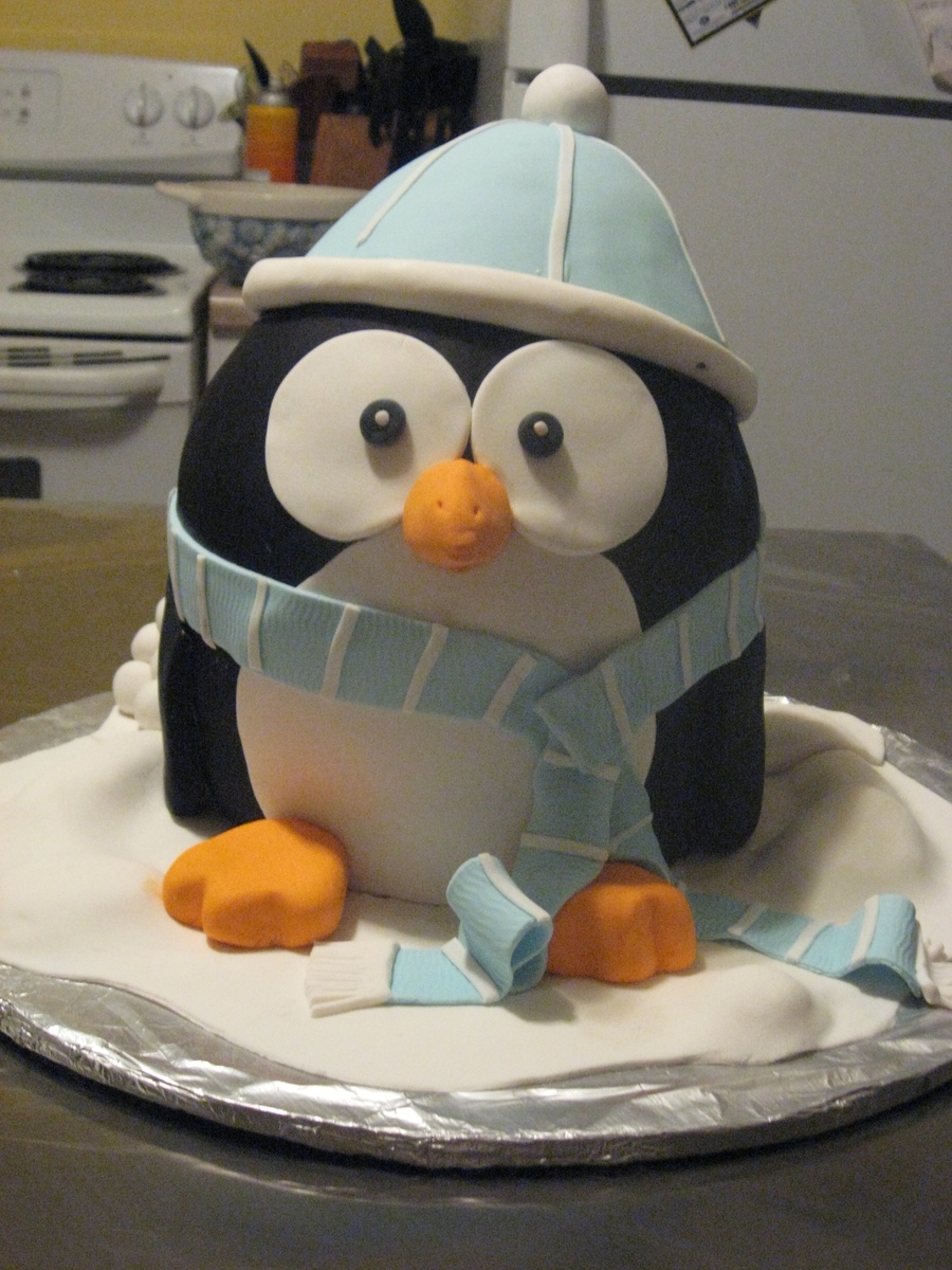 Christmas Penguin - CakeCentral.com