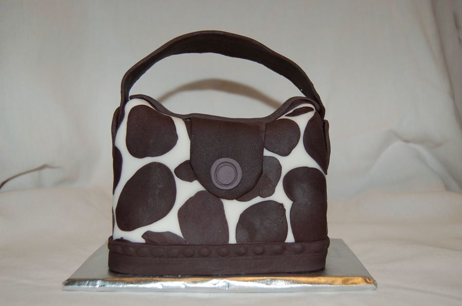 Cowhide Purse - CakeCentral.com
