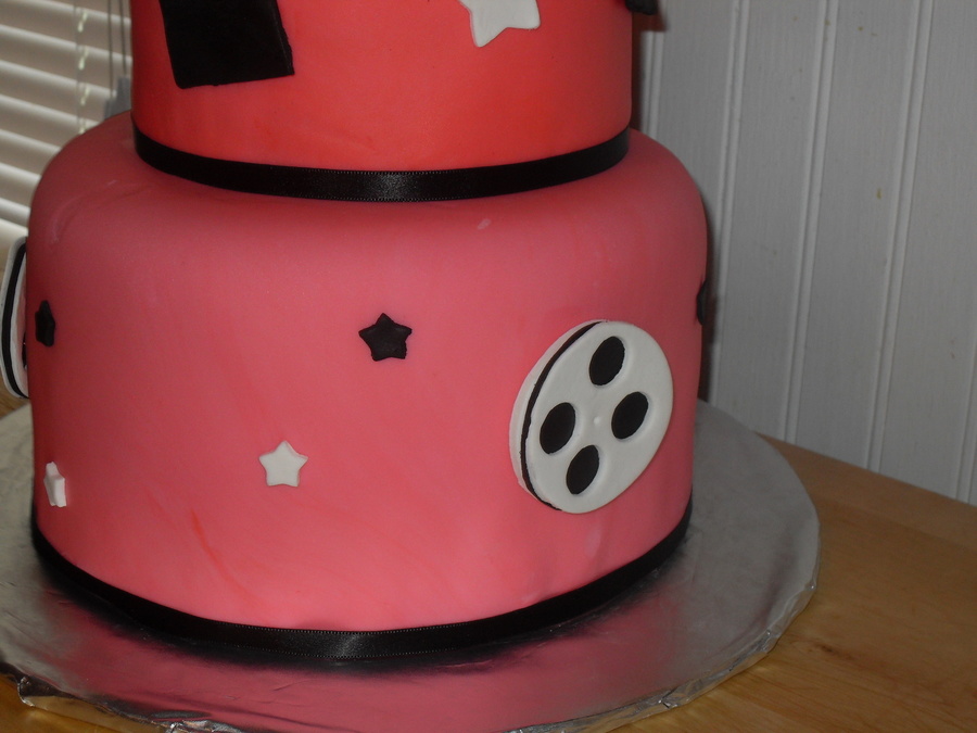 Hollywood Birthday Cake - CakeCentral.com