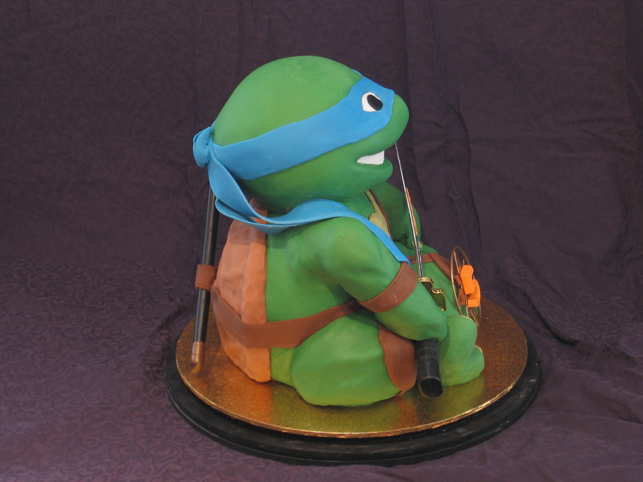 Leonardo - Teenage Mutant Ninja Turtle - CakeCentral.com