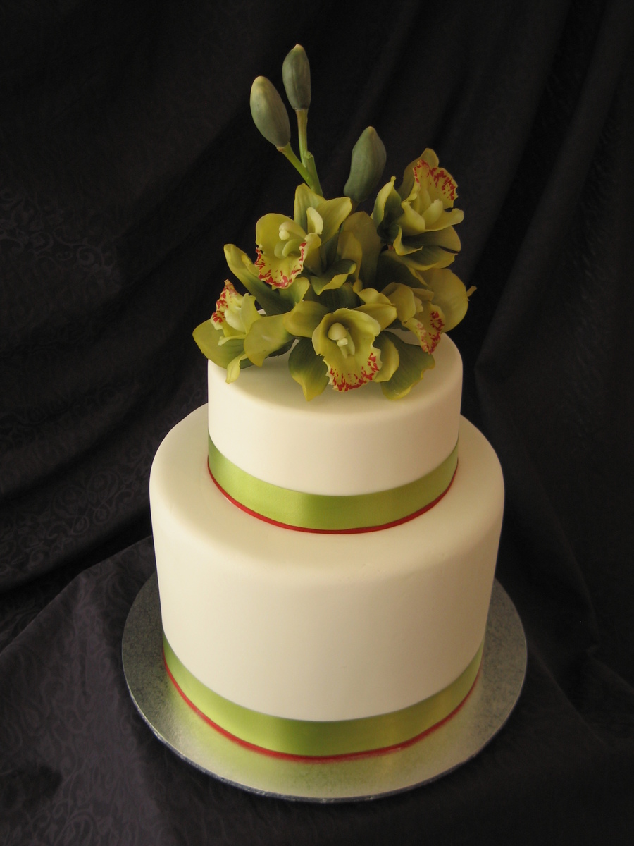 Cymbidium Orchid Test Cake - CakeCentral.com