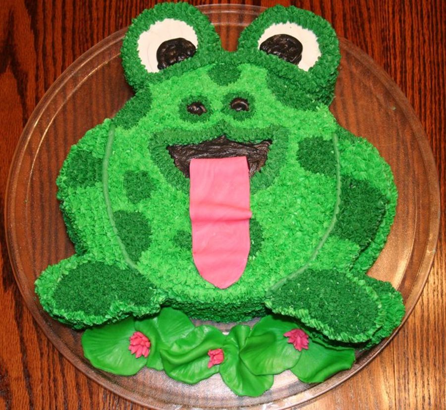 Frog Cake - CakeCentral.com