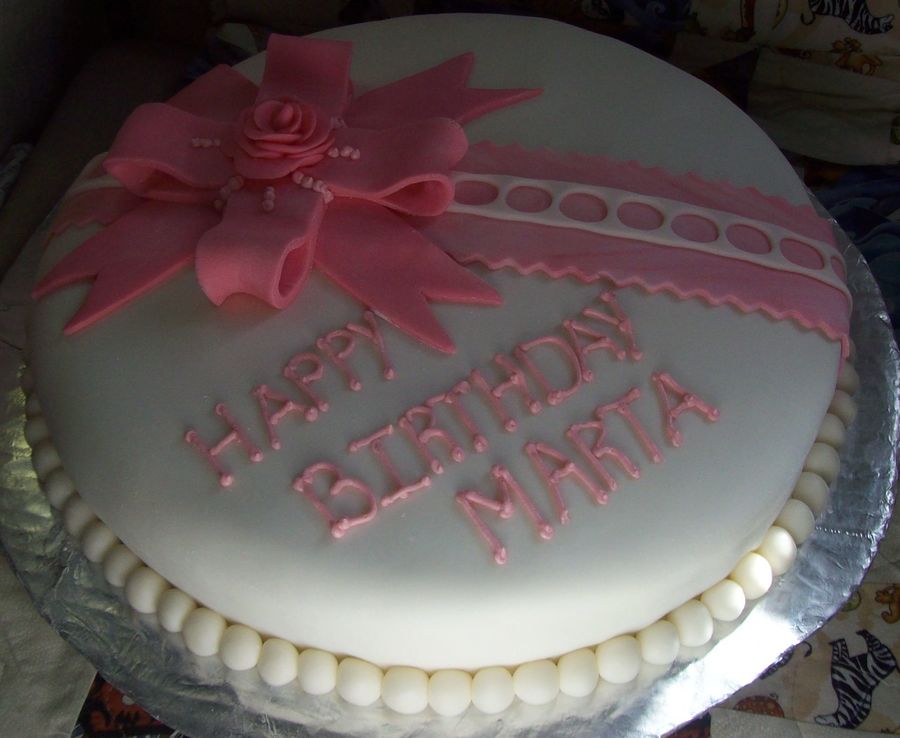 Pink Bow - CakeCentral.com