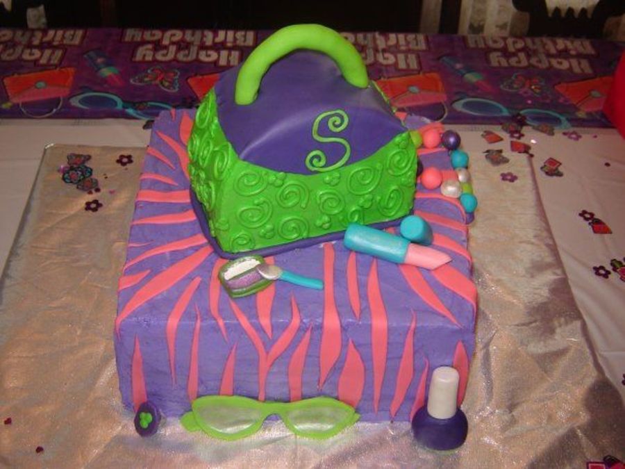 Glamour Girl Cake - CakeCentral.com