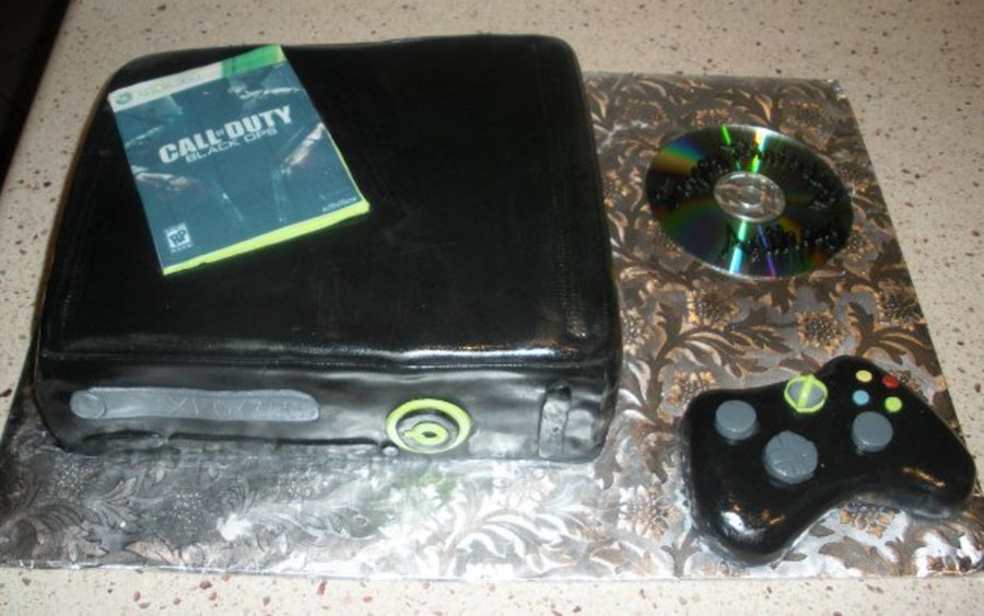 Xbox360 Cake - CakeCentral.com