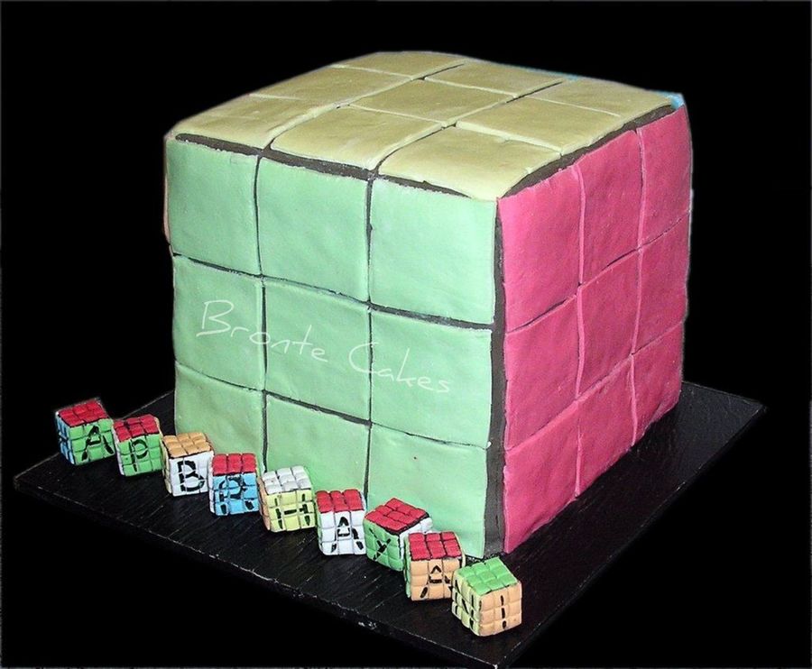 Rubik's Cube - CakeCentral.com