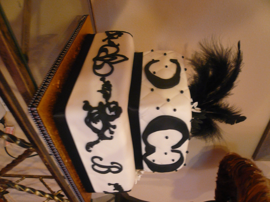 Brooklyn's 8Th Grade Graduation Cake - CakeCentral.com