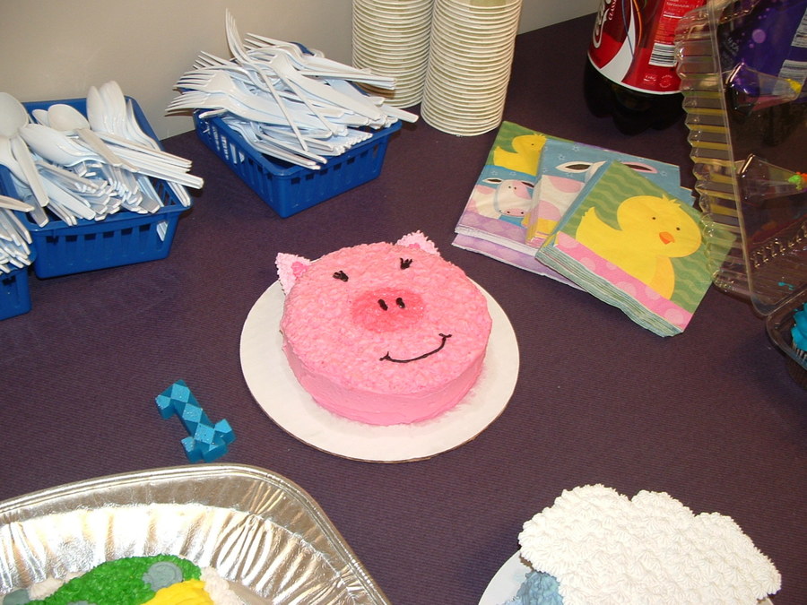 Pig Cake, Farm Animals - CakeCentral.com
