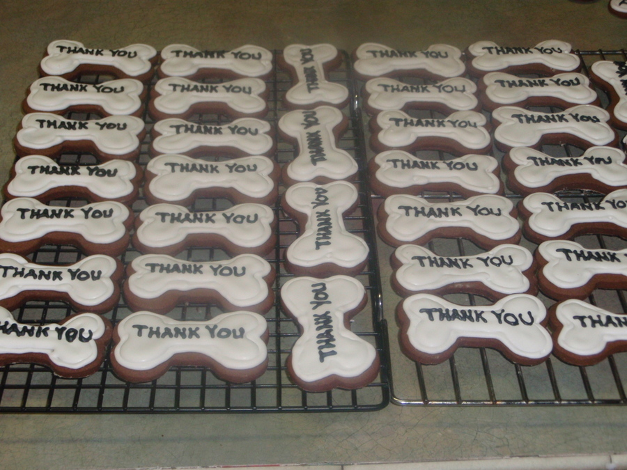 Thank You Bones - CakeCentral.com
