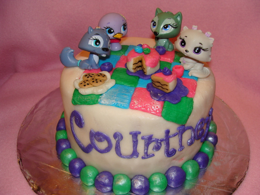 Littlest Pet Shop Birthday Party - CakeCentral.com