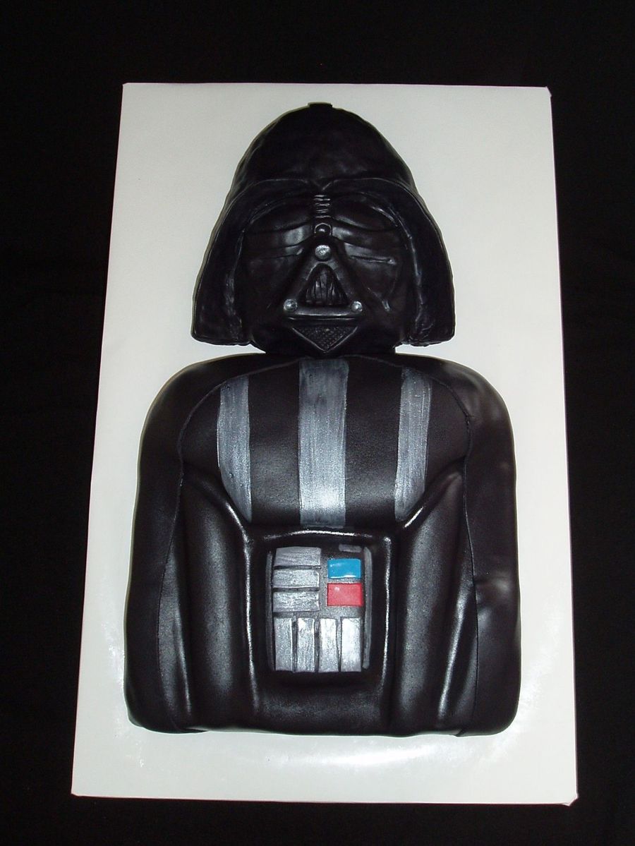 Darth Vader - CakeCentral.com