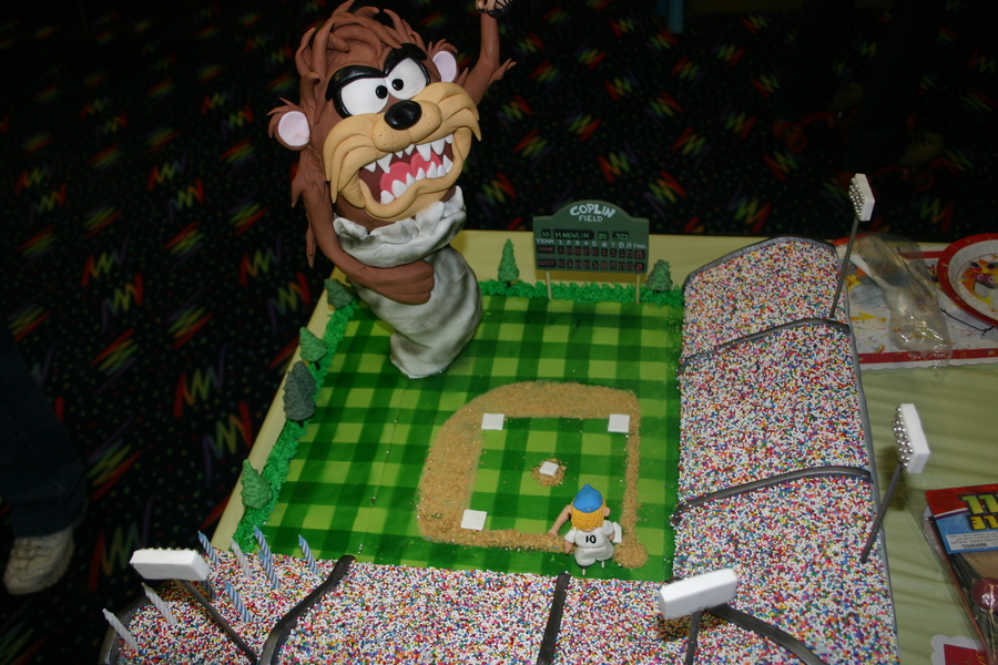 Baseball Taz - CakeCentral.com