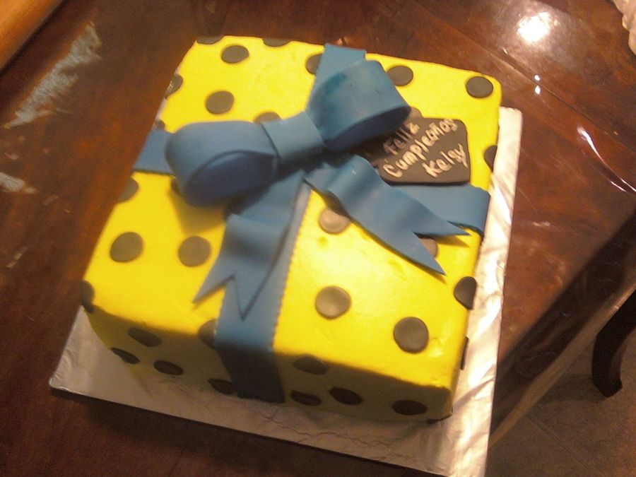 Birthday Gift Box Cake - CakeCentral.com