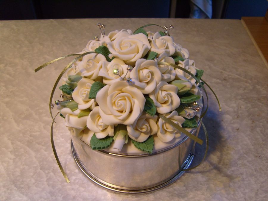 Cream Rose Cake Topper - CakeCentral.com