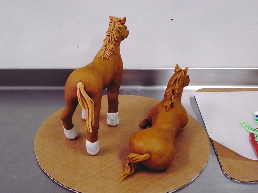 Horses - CakeCentral.com