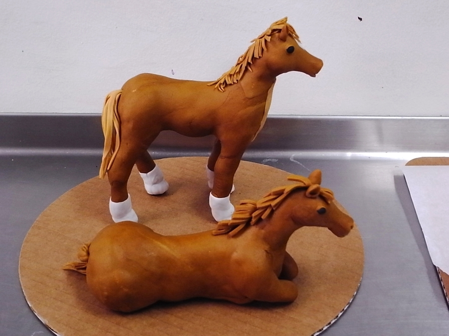 Horses - CakeCentral.com