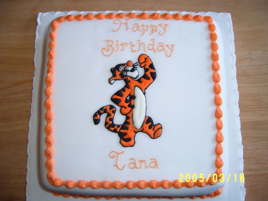 Tigger Cake - CakeCentral.com