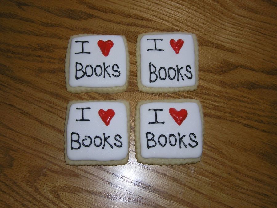 P4082555.jpg - CakeCentral.com