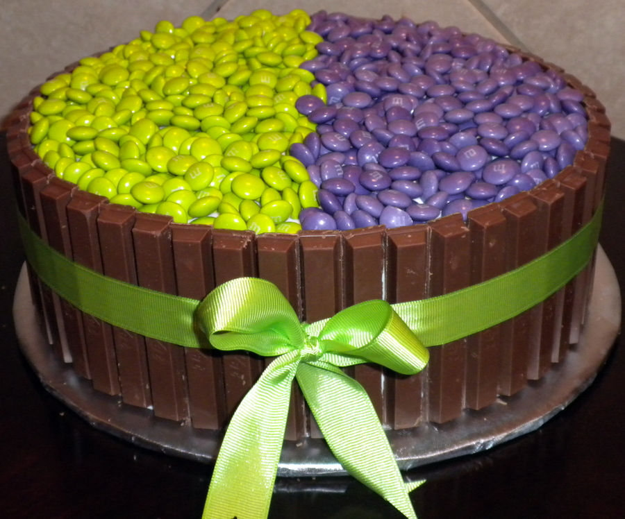 Kit Kat Candy Cake! - CakeCentral.com