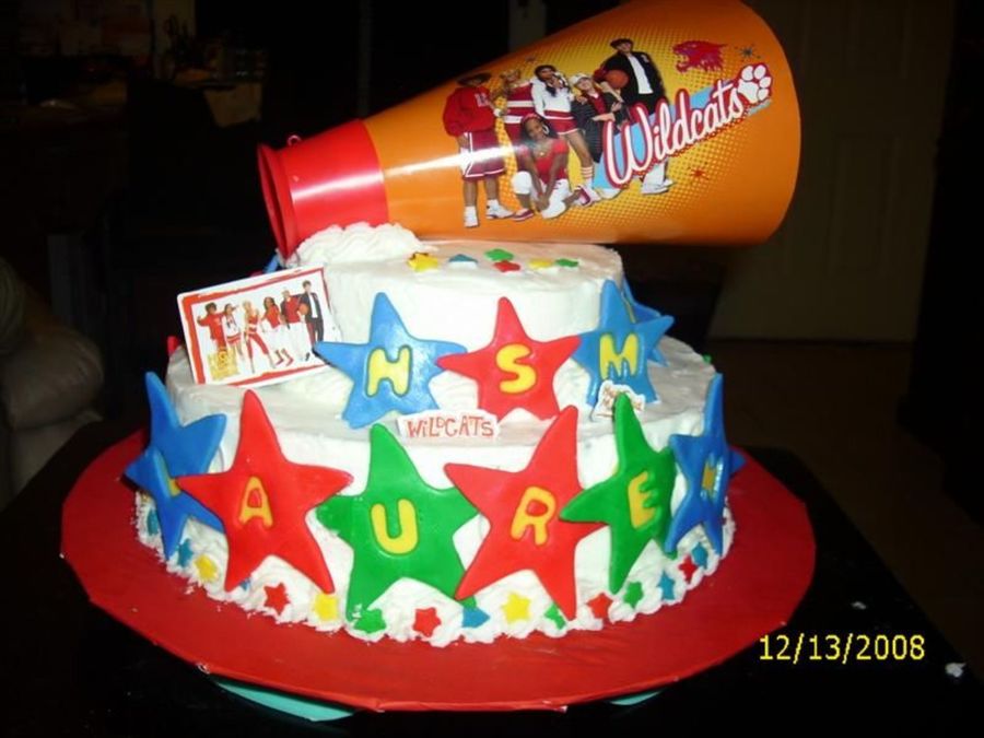 High School Musical Cake - CakeCentral.com