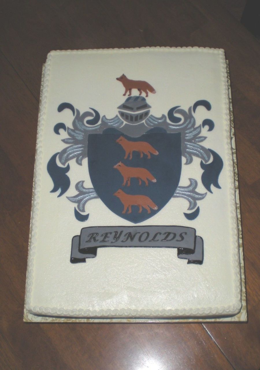 Family Crest - CakeCentral.com