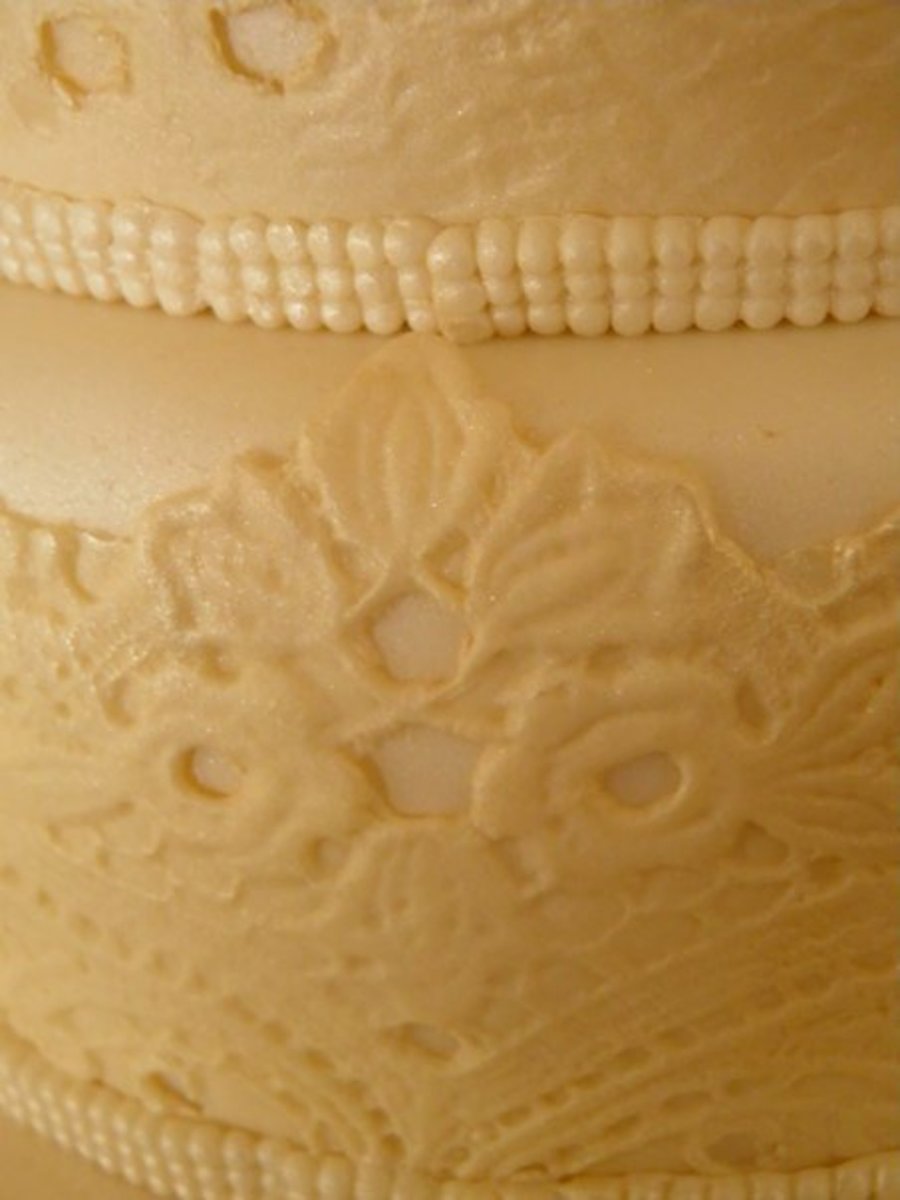 Cameo Cake With Dome Topper - CakeCentral.com