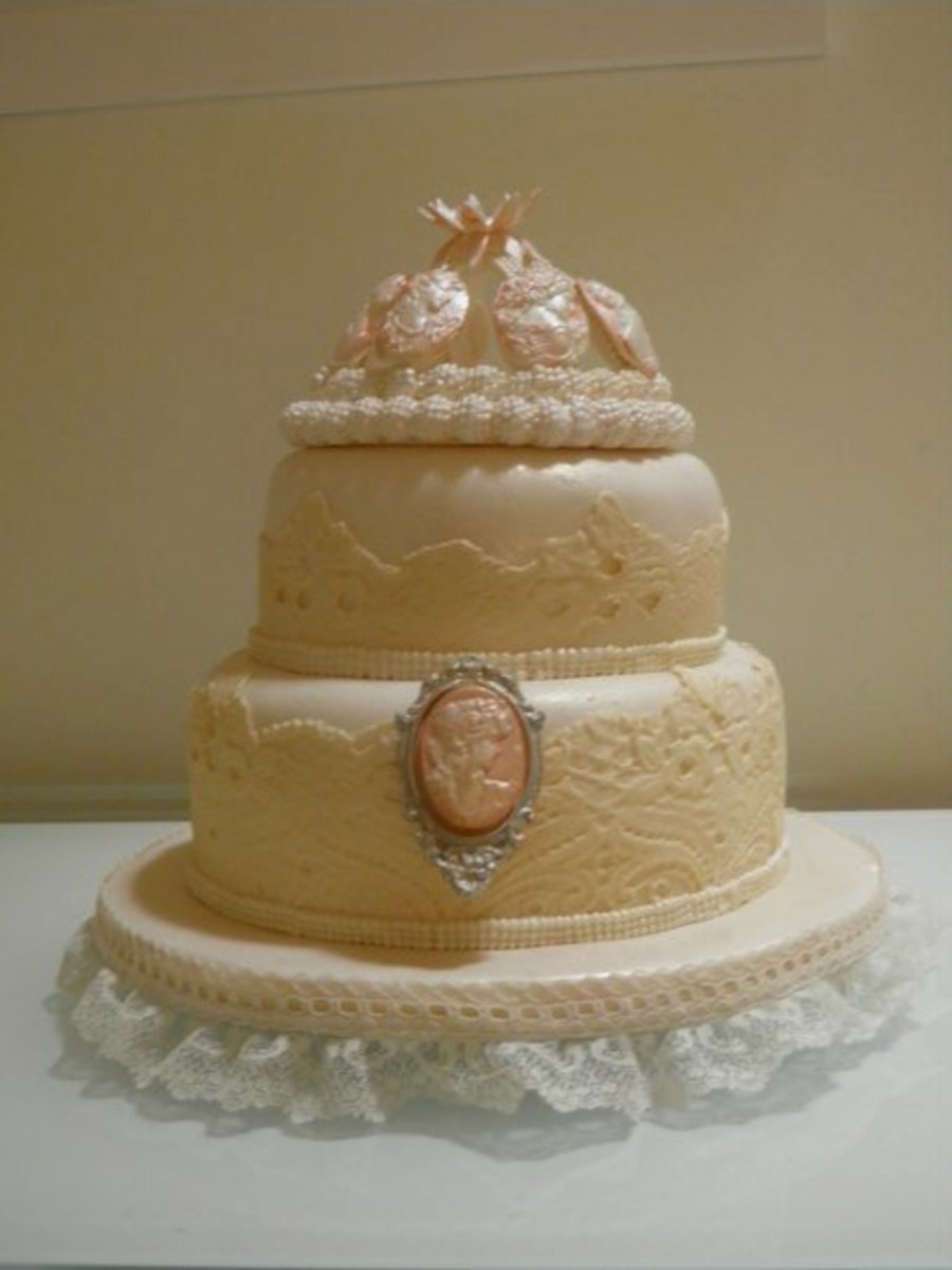Cameo Cake With Dome Topper - CakeCentral.com