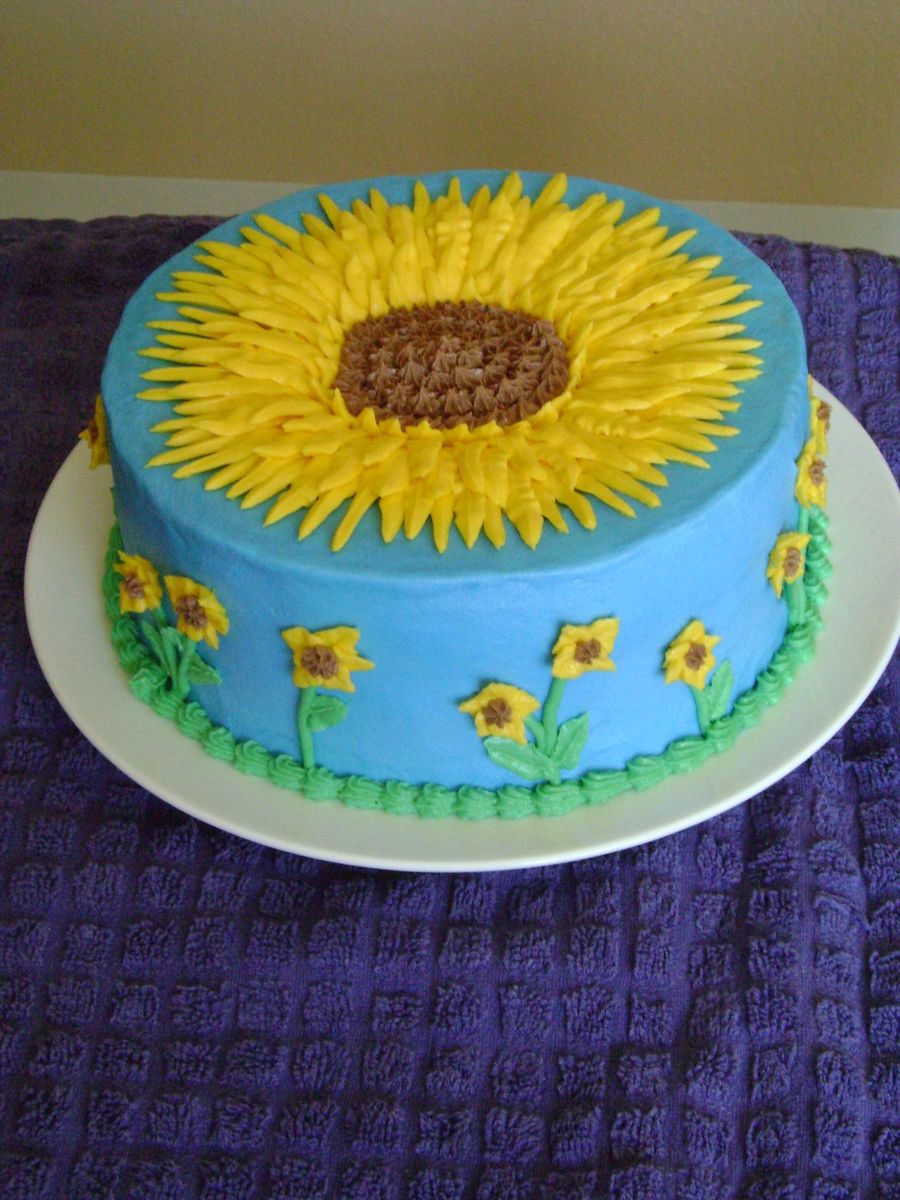 Sunflower Cake - CakeCentral.com