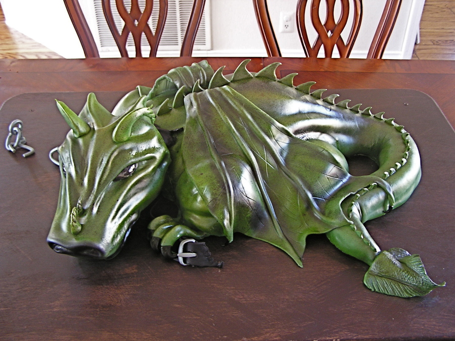 3D Dragon Cake - CakeCentral.com