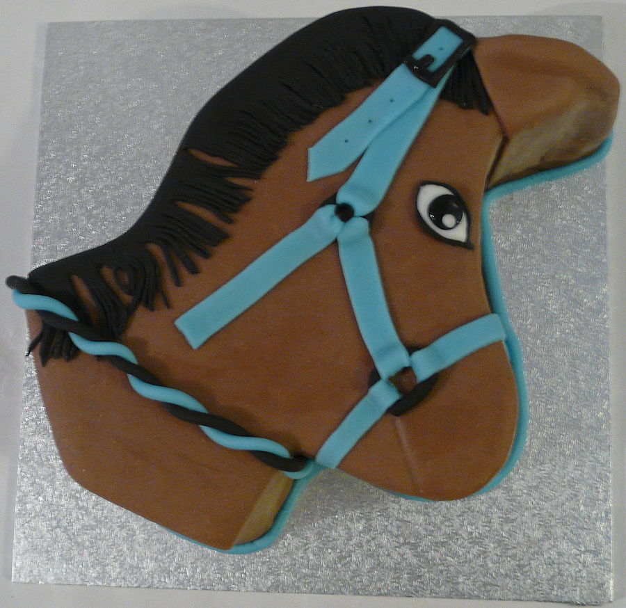 Horse's Head - CakeCentral.com