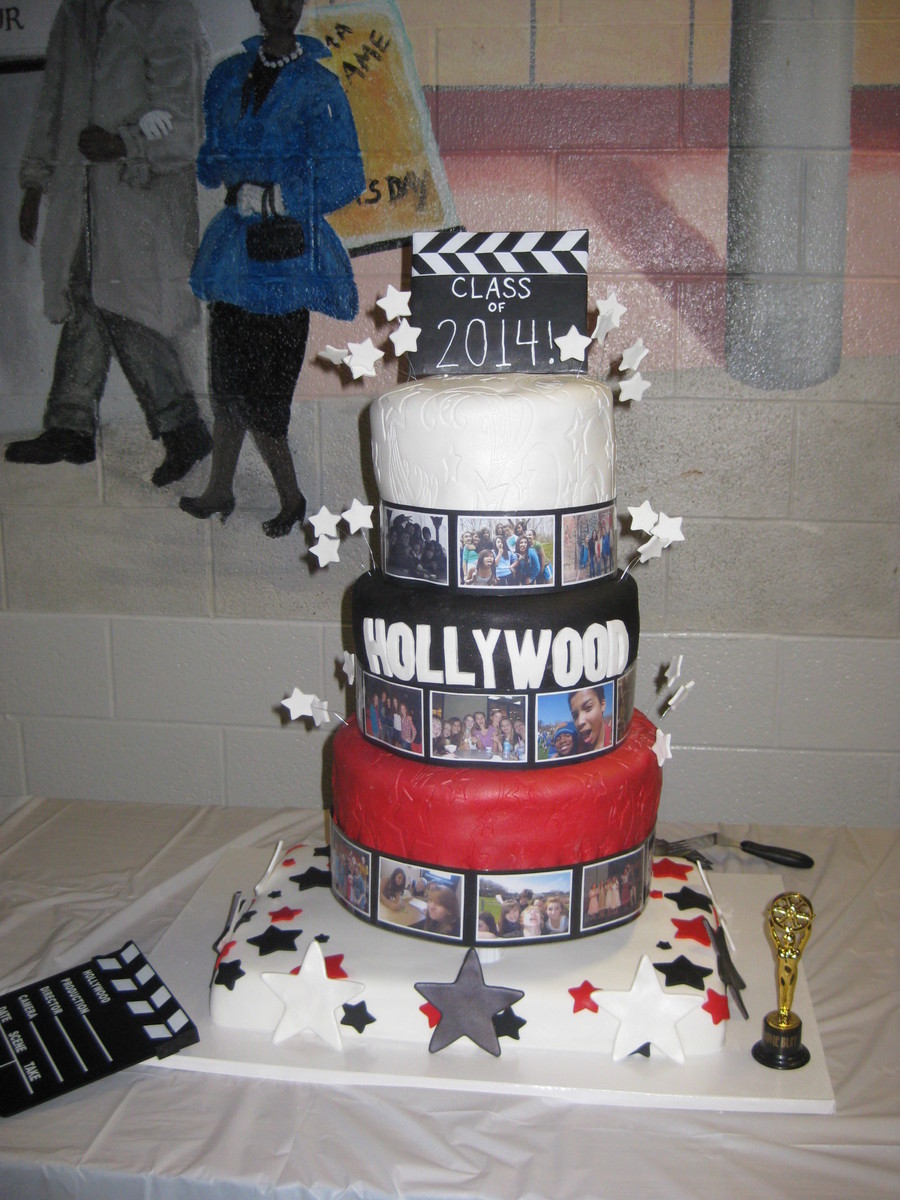 Middle School Graduation Cake - CakeCentral.com