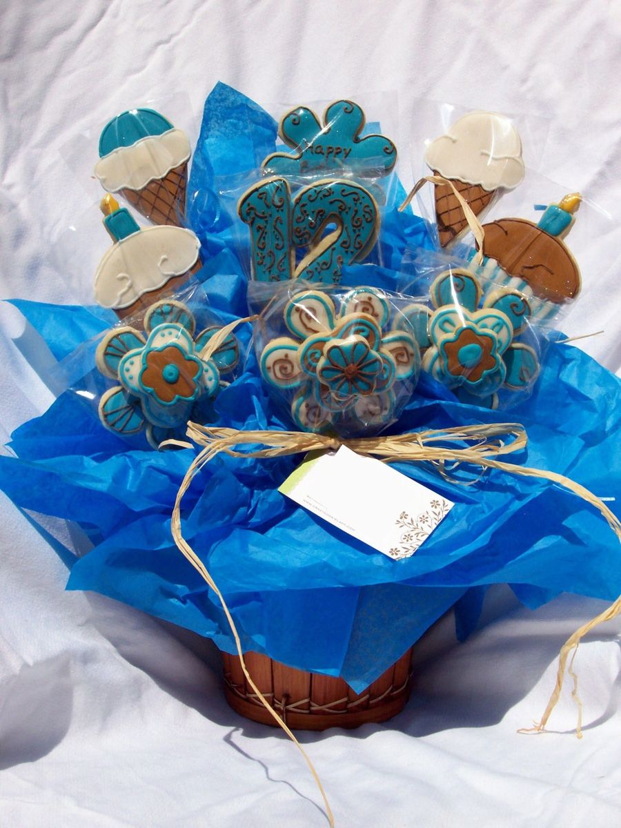 Bright Blue Birthday Bouquet - CakeCentral.com