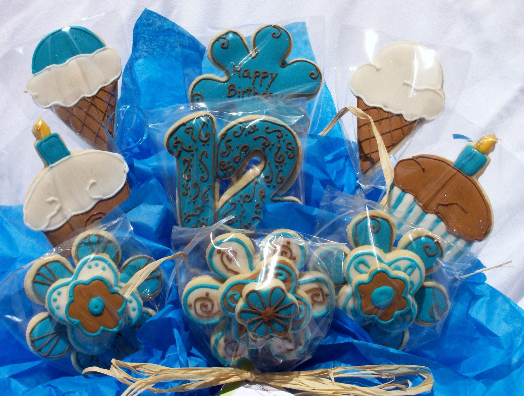 Bright Blue Birthday Bouquet - CakeCentral.com