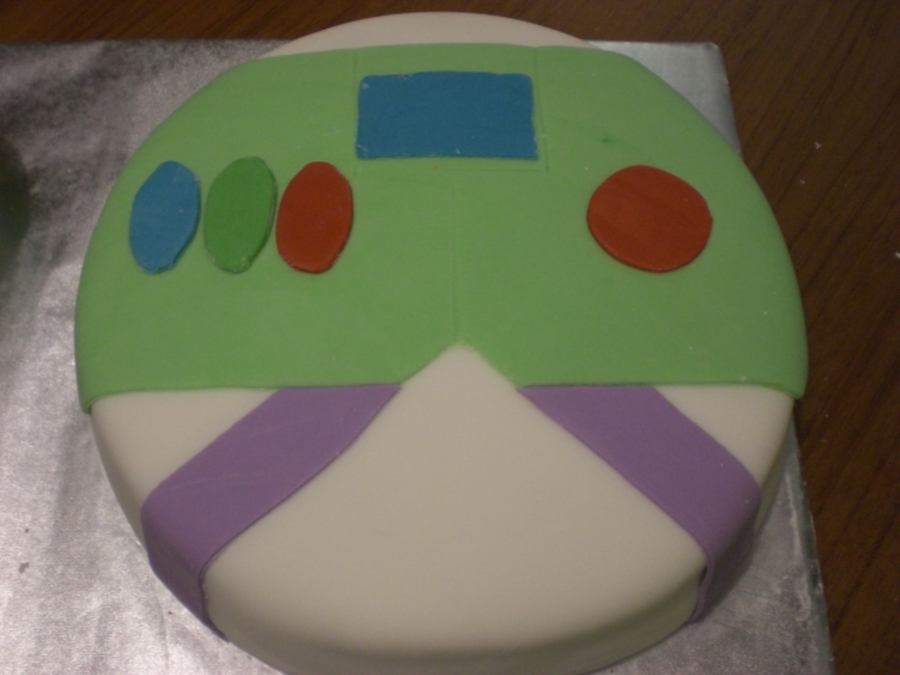 Buzz Lightyear Rocket Cake - CakeCentral.com