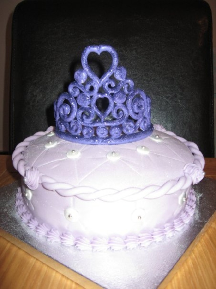 Princess Tiara Cake - CakeCentral.com
