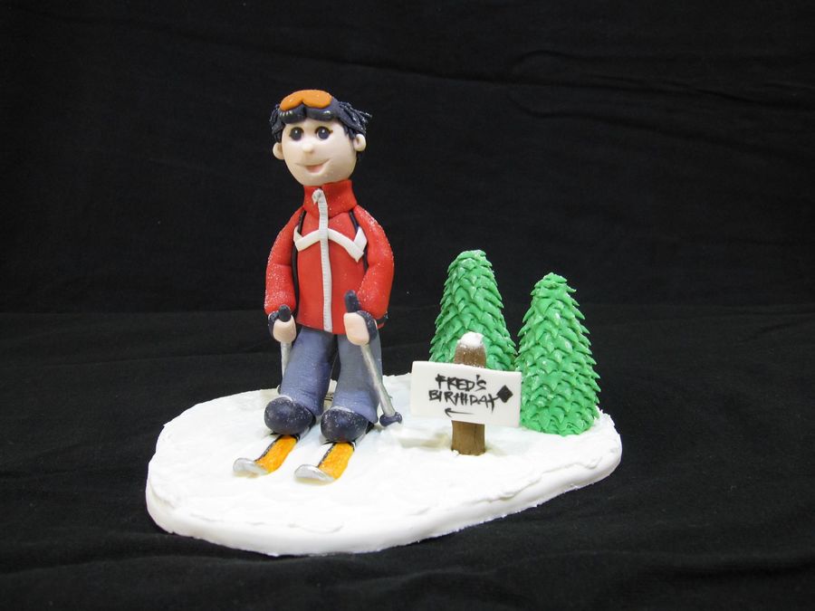 Skiing - CakeCentral.com
