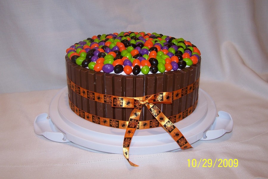 Kit-Kat Halloween Cake - CakeCentral.com