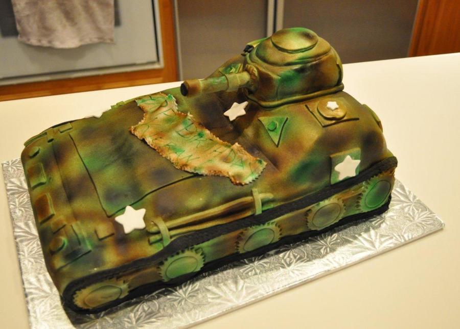 Tank Birthday Cake - CakeCentral.com