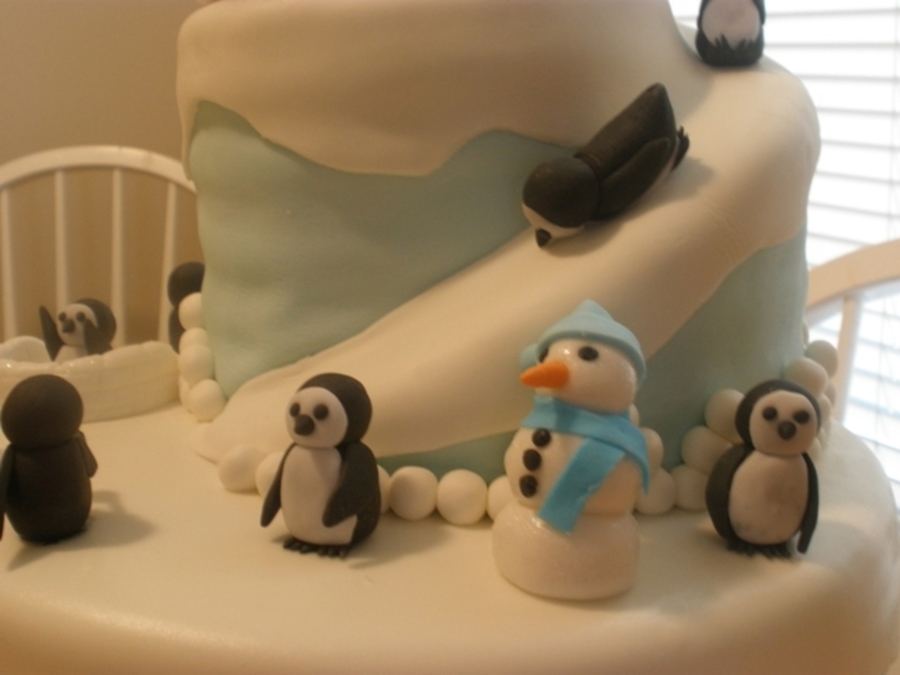 Pengin Birthday Cake - CakeCentral.com