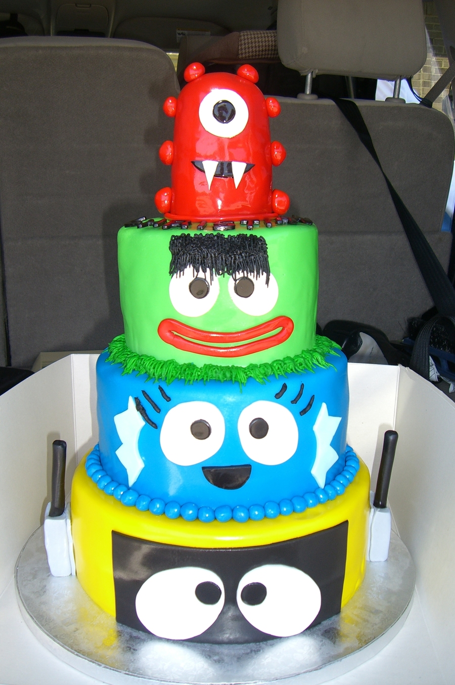 Yo Gabba Gabba - CakeCentral.com