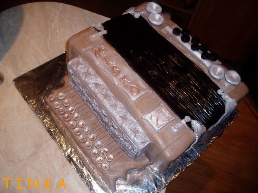 Accordion - CakeCentral.com