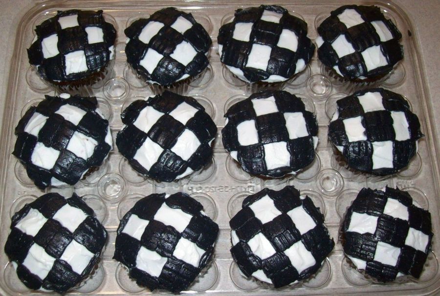 Checkered Flag Cupcakes - CakeCentral.com