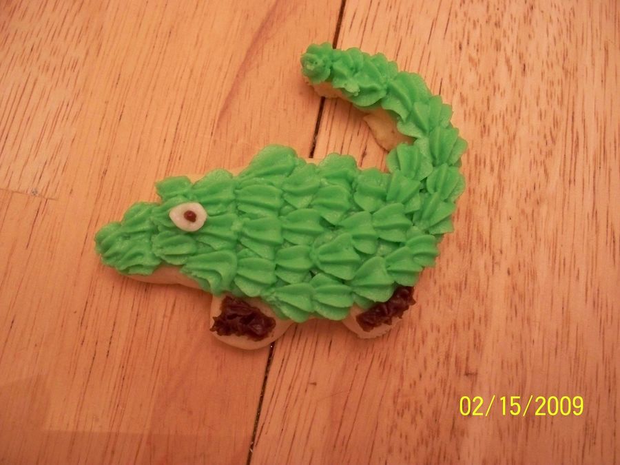 Crocodile/alligator Cookies For Vbs Meeting - CakeCentral.com