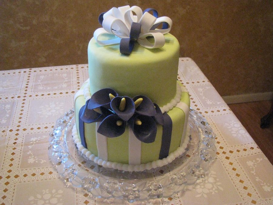 Lily Cake - CakeCentral.com
