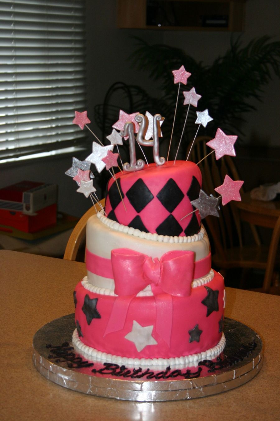 Misc_Pictures_116.jpg - CakeCentral.com