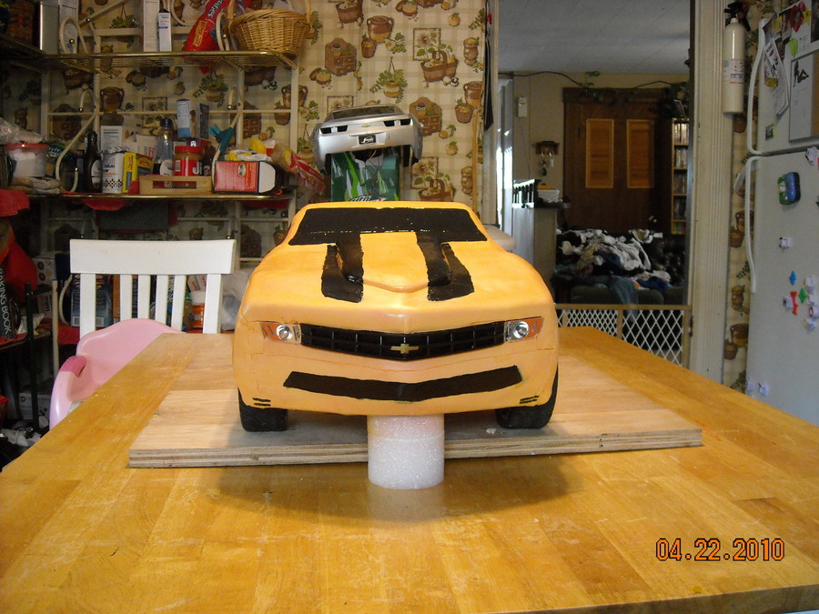 Bumble Bee Cake - CakeCentral.com