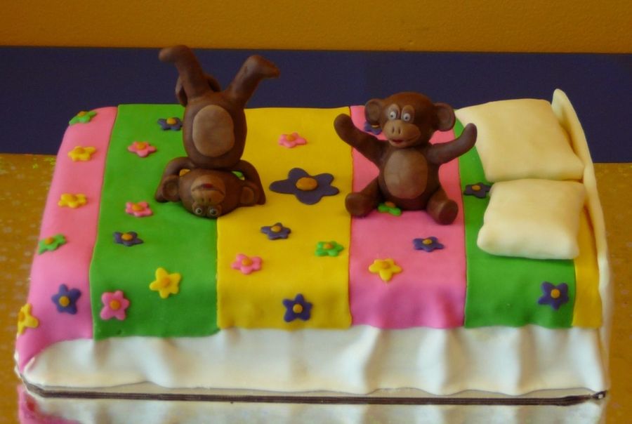 Monkeys On The Bed - CakeCentral.com
